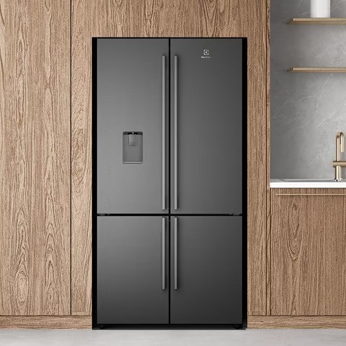 Mini Fridges Sale: Bar & Compact | Electrolux Singapore